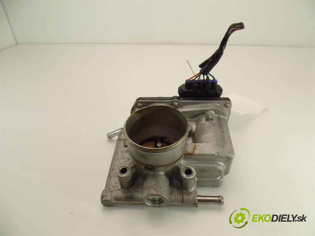 škrtíci klapka ZJ3813640 Mazda 2 II LIFT 0 | EkoDily.cz