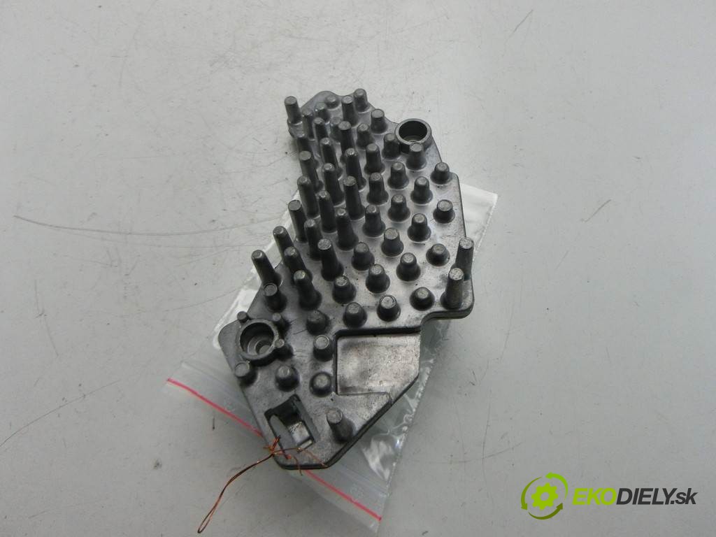 odpor, rezistor kúrenia vzduchu A2108211551 Mercedes-Benz E W210 0 ...