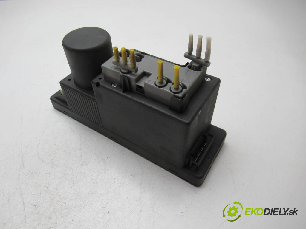 Mercedes-Benz C W202 0 pumpa centrálneho zámku 2088000948 | EkoDiely.sk