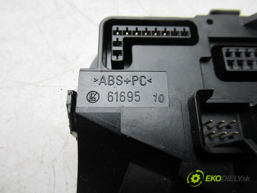 Skoda Superb II 0 modul volantu 1K0953549CD | EkoDily.cz